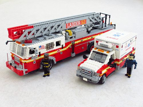 Emergency in New York | The Lego Car Blog