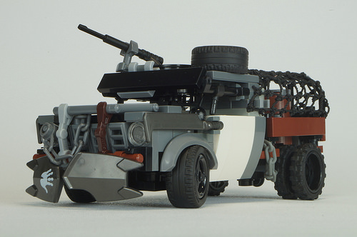 Lego Post-Apoc Truck | The Lego Car Blog