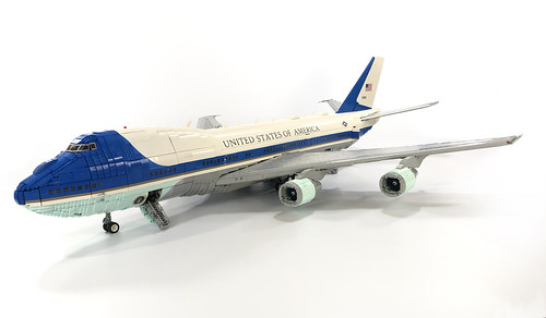 Lego Air Force One Boeing 747 | The Lego Car Blog