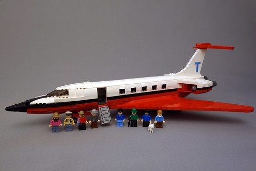Flight 714 to Sydney | The Lego Car Blog