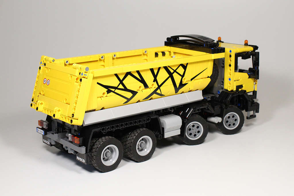 Lego Iveco T-Way Tipper Truck | The Lego Car Blog