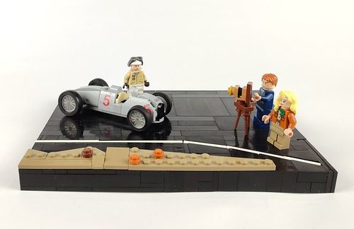 Wheeled Propaganda | The Lego Car Blog