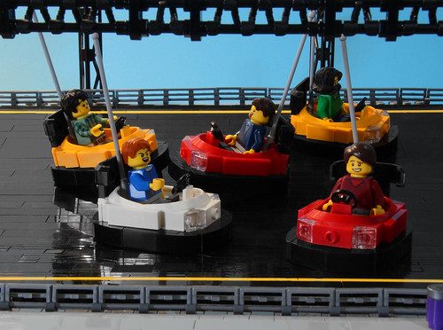 Lego Dodgems Bumper Cars | The Lego Car Blog