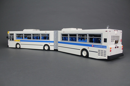 Lego New Flyer D60HF Metro Transit Bus RC | The Lego Car Blog